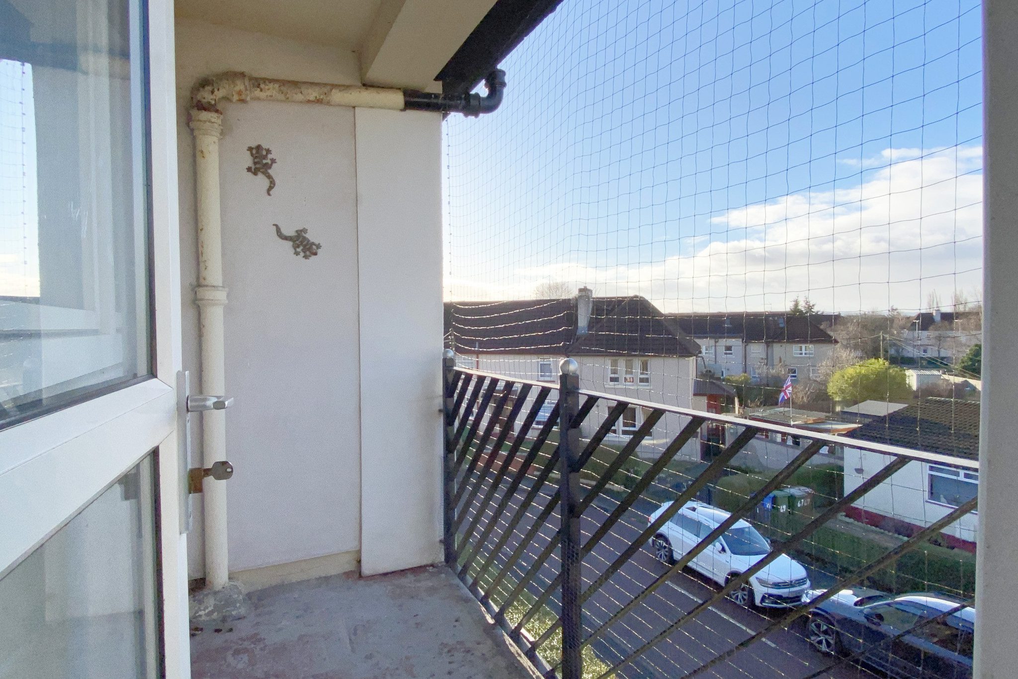 Flat 2/1 21 Gask Place - McHugh Estate Agents