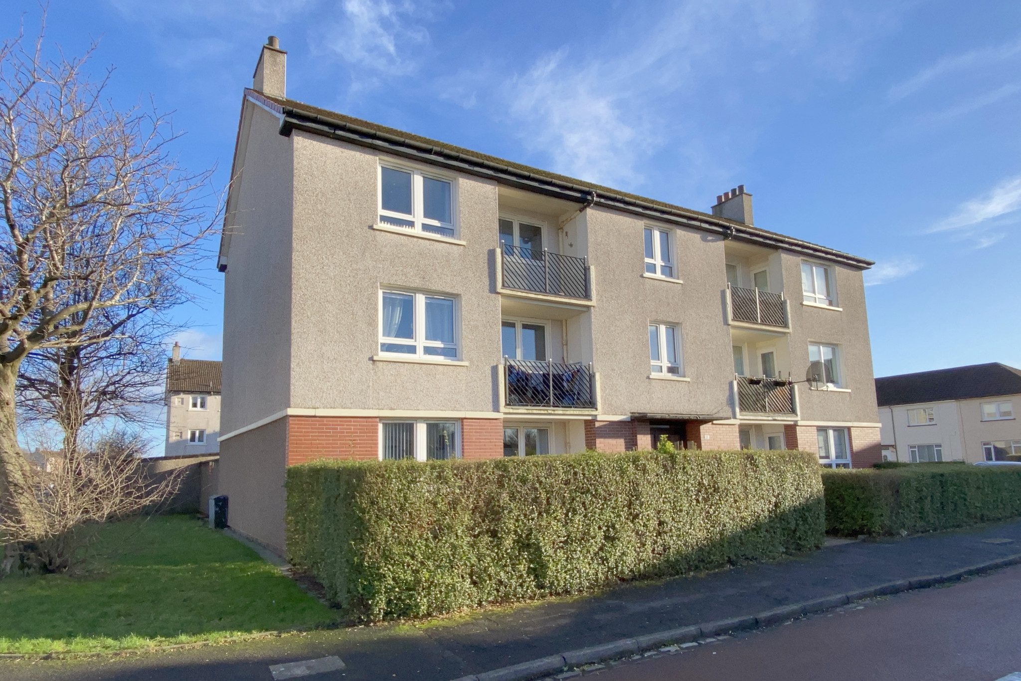 Flat 2/1 21 Gask Place - McHugh Estate Agents