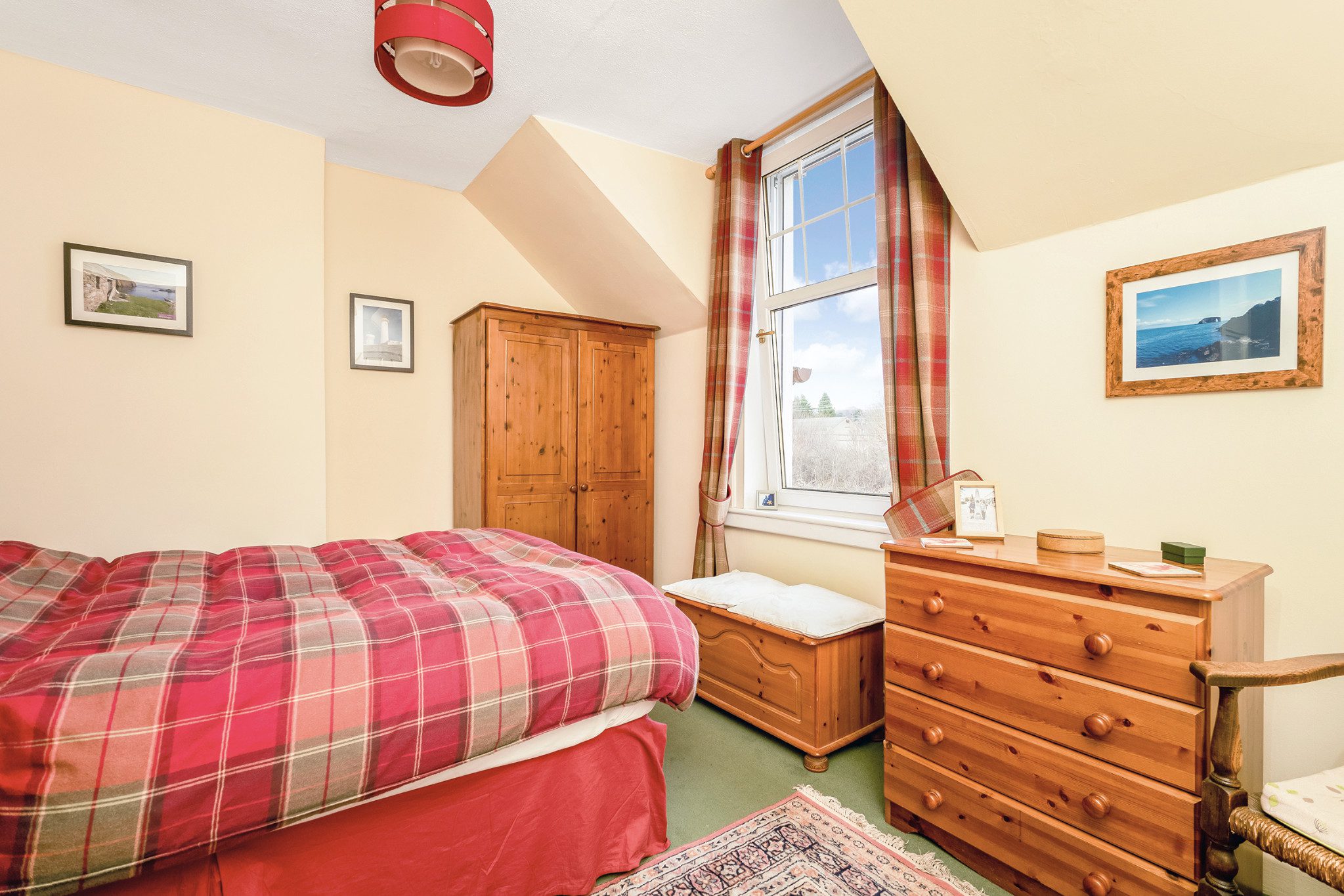 3 Glendevon Cottages, Singer Road, Dalmuir - McHugh Estate Agents