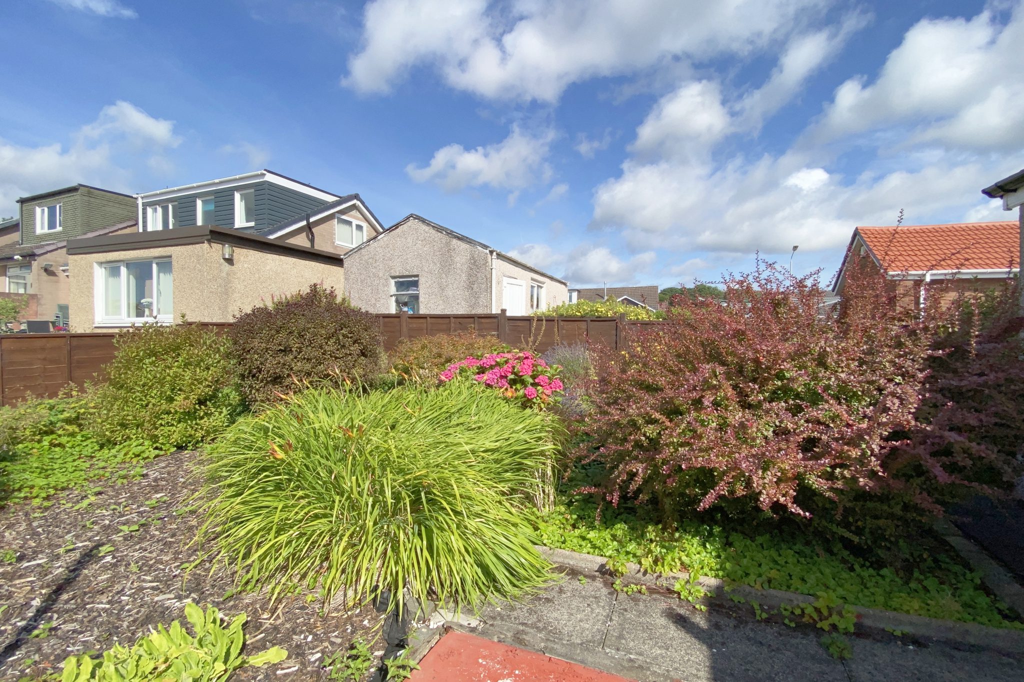 3 Cleddans Crescent, Hardgate G81 5NP - McHugh Estate Agents