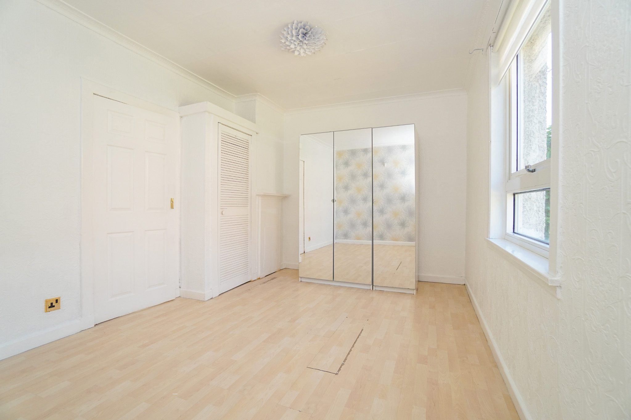 8 Stuart Street, Old Kilpatrick - McHugh Estate Agents
