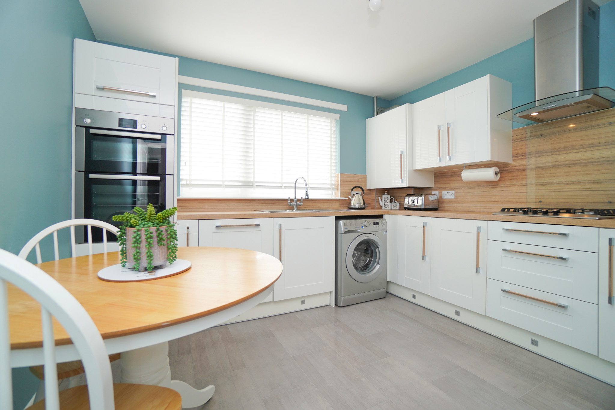 2/2 8 Dean Court, Clydebank - McHugh Estate Agents