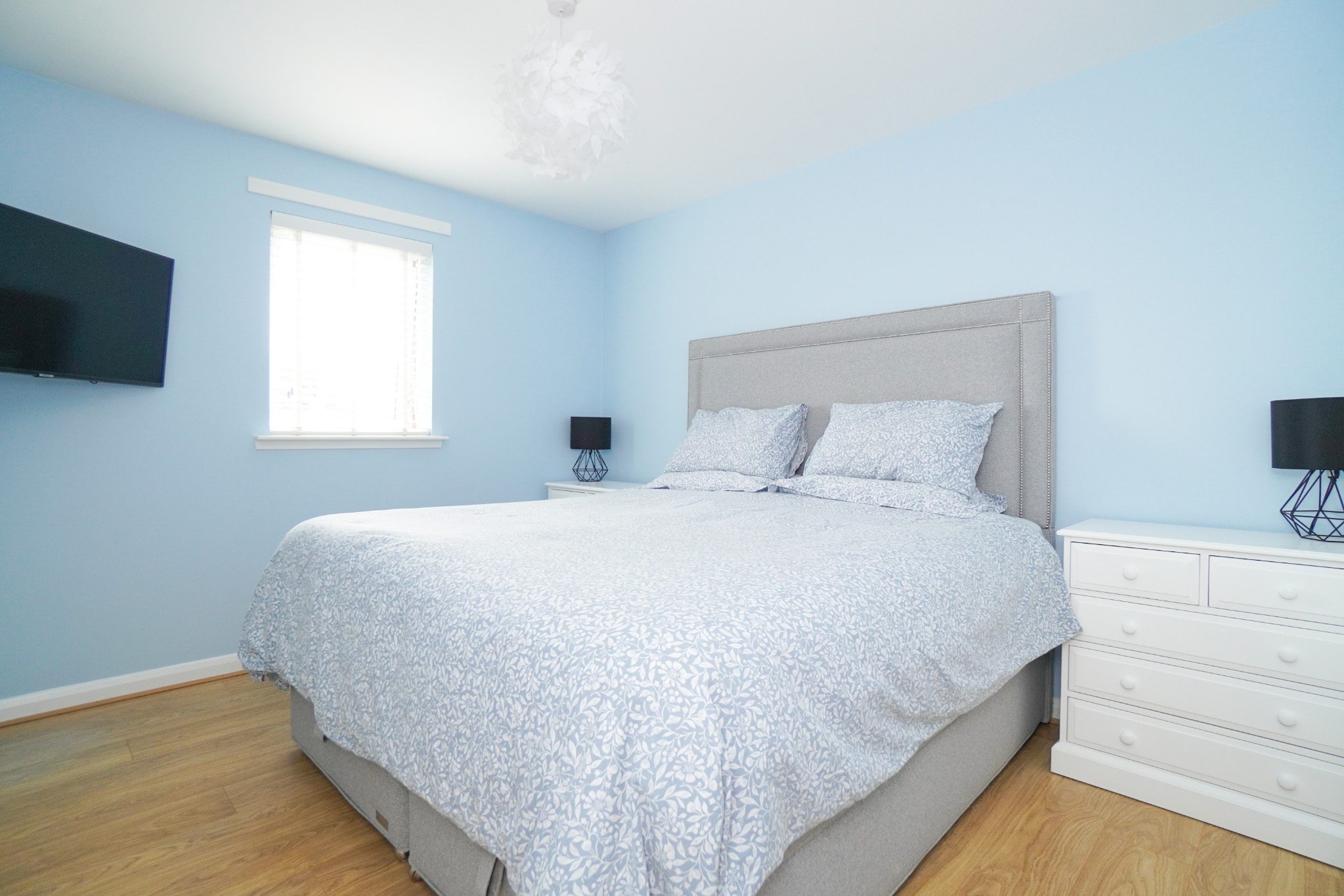 2/2 8 Dean Court, Clydebank - McHugh Estate Agents